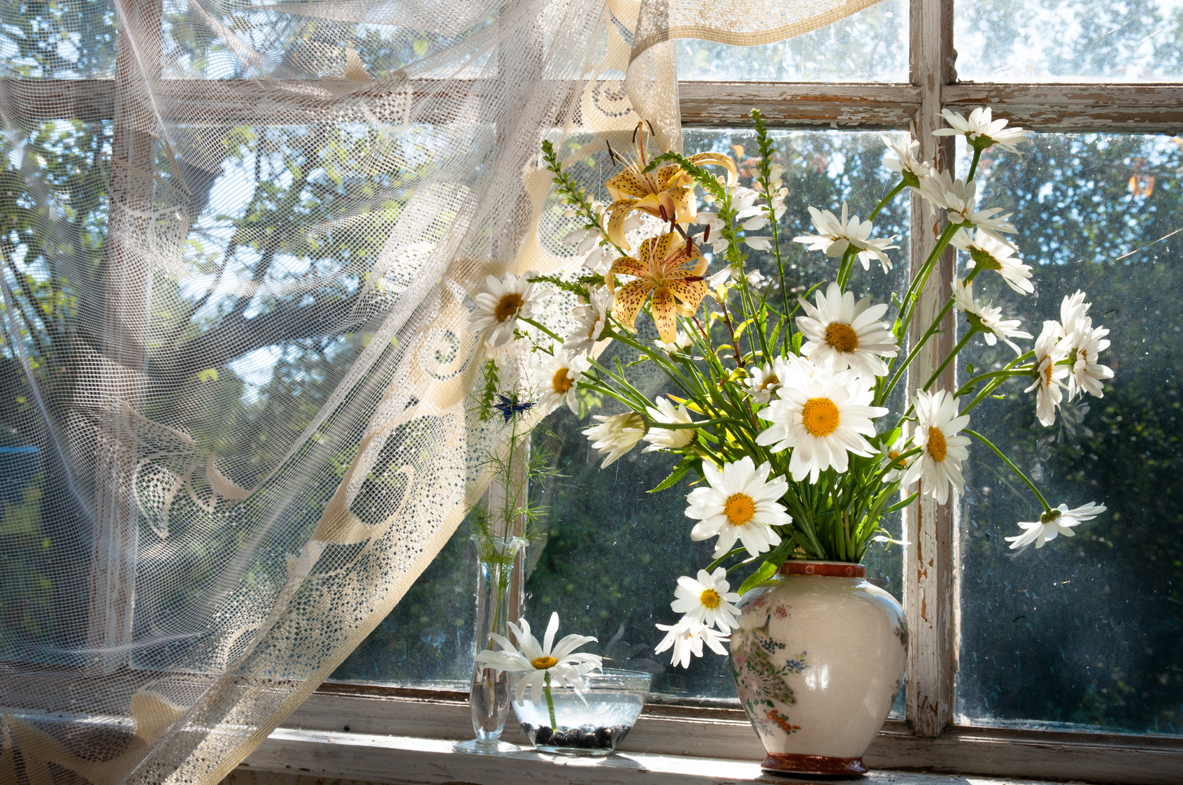 Why It’s Important to Maintain Your Sash Windows This Summer - Sash Smart